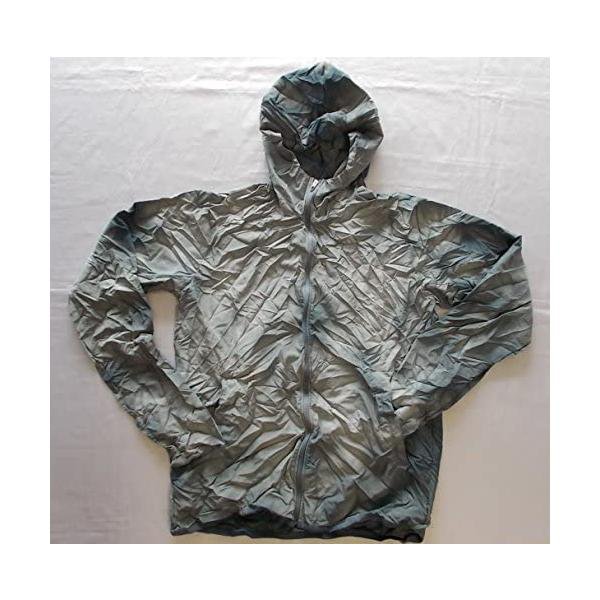 adidasアディダス メンズ ランニングウェア叶衣（カノイ）パックダイジャケット。PACK DYE JKT世界に一つしかないあなただけのジャケット。特殊な加工方法により、一品一品違う染まり方、しわの入り方を実現。サムホール、リフレクティブ...