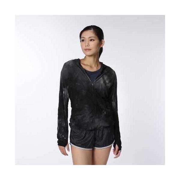 adidasアディダス W ランパックダイジャケット。レディース ランニングウェア。『PACKDYE (パックダイ)』シリーズ！　ダイ総柄パック染めひとつひとつ柄がちがう、一点染め。日本国内での特殊なパック染めが、一点ごとにあなただけの染ま...