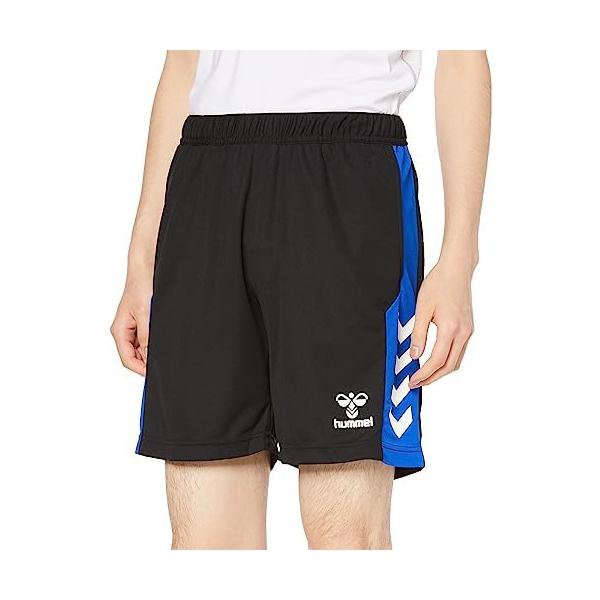 シーズングラフィックを配置したニット素材のプラクティスショーツ。吸汗速乾リサイクルポリエステル使用。