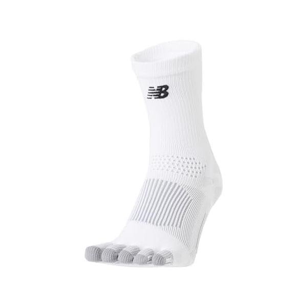 プレイヤーの要望を取り入れたフットボールソックスが登場。指先を自由に動かせるストレッチ性と立体的に編み込んだ底面が足にフィットし、NBの起源である新しいバランス感覚を提案。底面のシリコングリップが適度なグリップを生み出し、つま先部の強度の高...