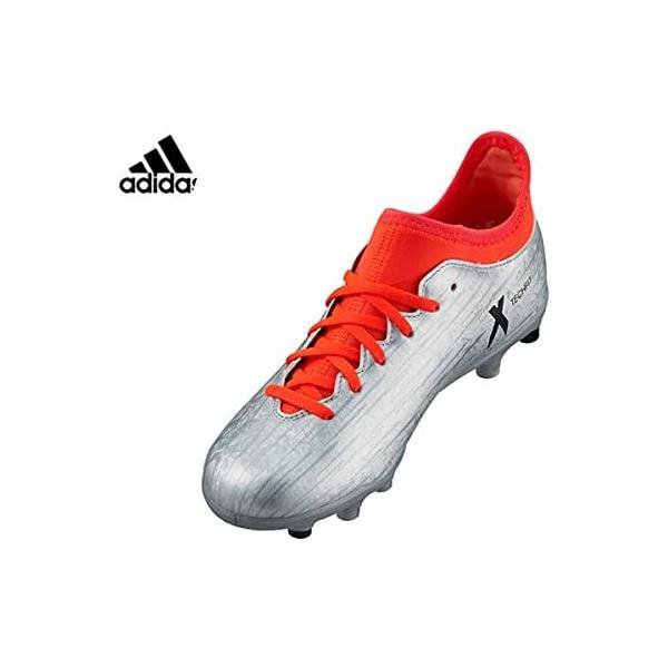 ド派手に目立つエンターテイナー、ゲームを決めるゲームチェンジャー向けジュニアベーシックモデルスパイク。 耐久性に優れた人工皮革アッパーが安定したパフォーマンスに貢献。アッパーと一体型のテックフィットソックスが足首周りの優れたホールド性を実現...