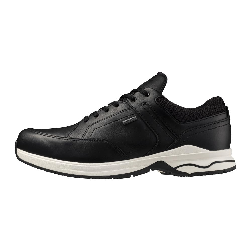 THE LD GTX 2 ライフスタイル／ゴアテックス／防水 ¥28,600 (税込) 品番： B1GC2400 スムーズな歩き心地を徹底追究した、LDシリーズの最上位モデル“THE LD GTX”。 ミッドソールは柔らかさと反発性に優れた...