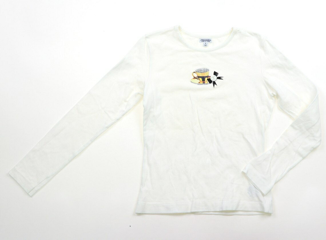 　ブランド 　Simonetta(シモネッタ) 　カテゴリー 　Tシャツ・カットソー 　サイズ 　140サイズ 　色 　アイボリー・プリント 　状態 　★★★ 　記名 　なし 　ジャンル 　Girl インナーとして活躍してくれそうです。実際...