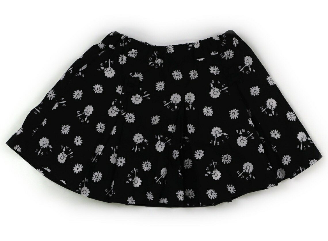 　ブランド 　BeBe(べべ) 　カテゴリー 　スカート 　サイズ 　100サイズ 　色 　黒、白い花柄 　状態 　★★★ 　記名 　なし 　ジャンル 　Girl ウエストは総ゴムで、シャツ生地で裏地付きです。シワなどの使用感はありますが、...