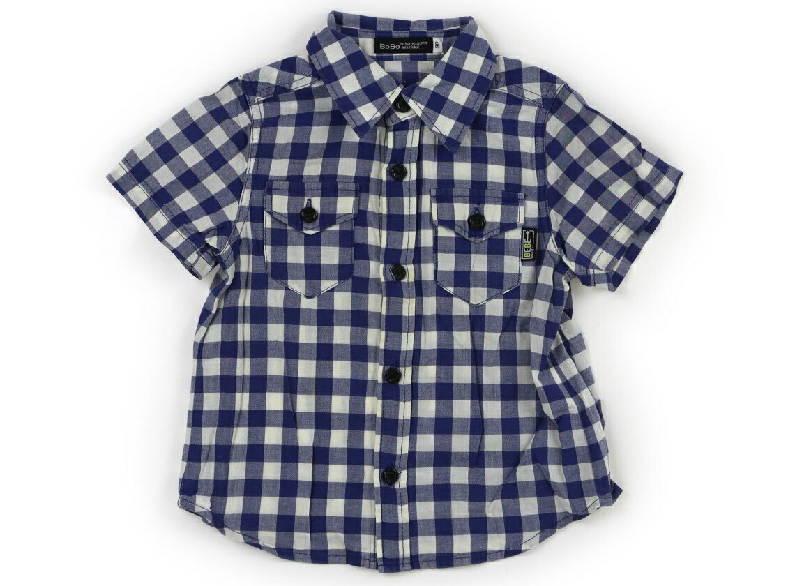 　ブランド 　BeBe(べべ) 　カテゴリー 　シャツ・ブラウス 　サイズ 　90サイズ 　色 　ブルーギンガムチェック 　状態 　★★ 　記名 　なし 　ジャンル 　Boy コットンシャツ地。腹部中央に黄色いシミがあります。まだお使い頂け...