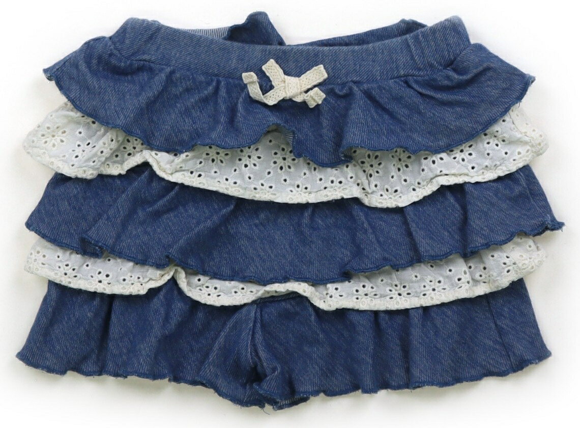 　ブランド 　HAKKA(ハッカ) 　カテゴリー 　キュロット 　サイズ 　90サイズ 　色 　ブルー・アイボリーレース 　状態 　★★★ 　記名 　なし 　ジャンル 　Girl デニム風カットソー生地とコットンレースの組み合わせです。ウエ...