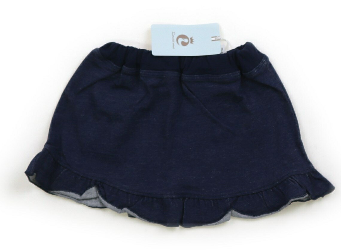 　ブランド 　Combimini(コンビミニ) 　カテゴリー 　スカート 　サイズ 　70サイズ 　色 　インディゴブルー 　状態 　N 　記名 　なし 　ジャンル 　Girl 新品タグ付き。コットン製、裏地はありません。ウエストは総ゴムで...