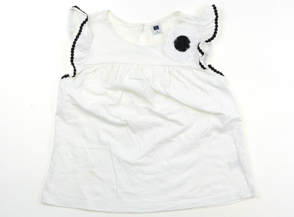 　ブランド 　Janie & Jack(ジャニー＆ジャック) 　カテゴリー 　Tシャツ・カットソー 　サイズ 　150サイズ 　色 　ホワイト 　状態 　★★★ 　記名 　なし 　ジャンル 　Girl 後ろボタン開き。首後ろに薄い汚れあり。...
