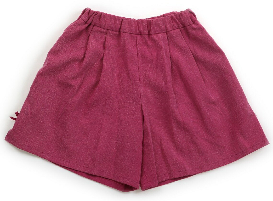 　ブランド 　BeBe(べべ) 　カテゴリー 　キュロット 　サイズ 　140サイズ 　色 　アプリコットピンク 　状態 　★★ 　記名 　なし 　ジャンル 　Girl 格子状のカットソー。ウエストのゴムは交換穴があります。前身頃の裾に油シ...