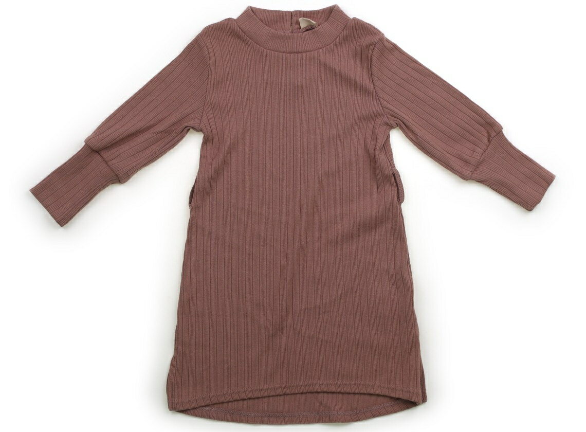 　ブランド 　petit main(プティマイン) 　カテゴリー 　ワンピース 　サイズ 　100サイズ 　色 　くすみピンク 　状態 　★★★ 　記名 　なし 　ジャンル 　Girl ポリエステル、コットンのニット。ベルトが欠損しています...