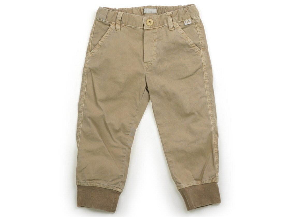 　ブランド 　Il Gufo(イルグッフォ) 　カテゴリー 　ショートパンツ 　サイズ 　80サイズ 　色 　ベージュ 　状態 　★★★ 　記名 　なし 　ジャンル 　Boy 実際のサイズ表記は18mes。サイズ調整ゴムが付いています。色褪...