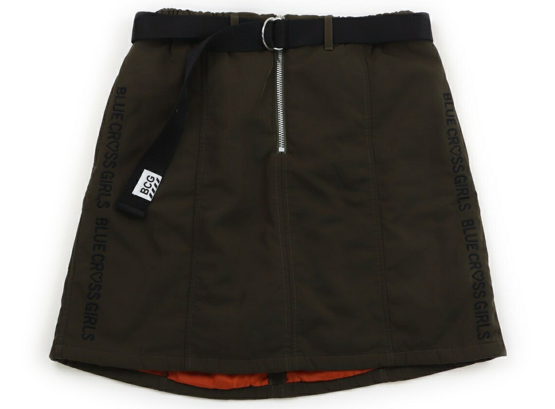 　ブランド 　BLUE CROSS(ブルークロス) 　カテゴリー 　スカート 　サイズ 　160サイズ 　色 　カーキ 　状態 　★★★ 　記名 　なし 　ジャンル 　Girl 実際のサイズ表記はLL（170サイズ）。ベルトは取り外し可能。...