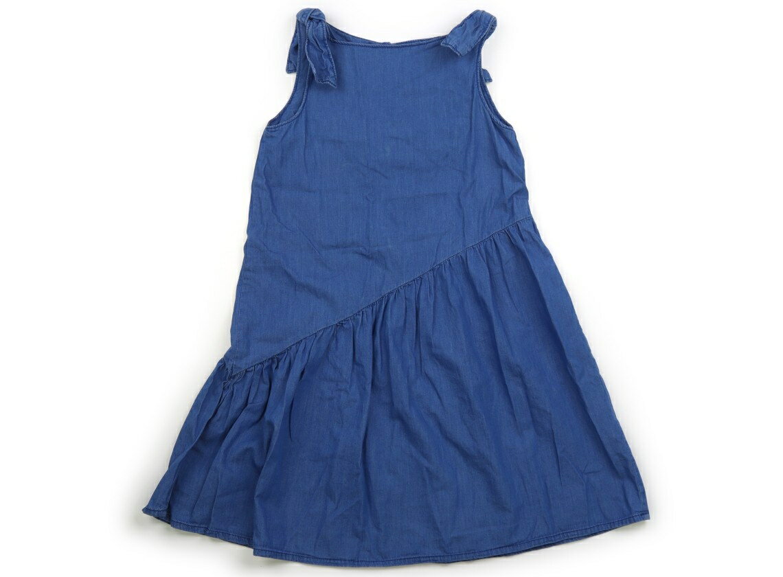 　ブランド 　ZARA(ザラ) 　カテゴリー 　ジャンパースカート 　サイズ 　140サイズ 　色 　デニムブルー 　状態 　★★★ 　記名 　なし 　ジャンル 　Girl 色褪せと洗いざらし感がありますが、まだまだ普段着として活躍してくれ...