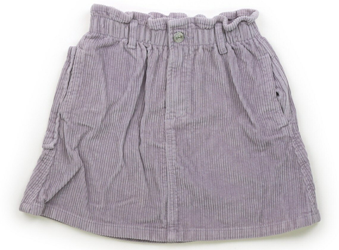 　ブランド 　ZARA(ザラ) 　カテゴリー 　スカート 　サイズ 　130サイズ 　色 　ライトパープル 　状態 　★★ 　記名 　なし 　ジャンル 　Girl 実際のサイズ表記は9/134cm。コットン素材、コーデュロイ調生地。ウエスト...