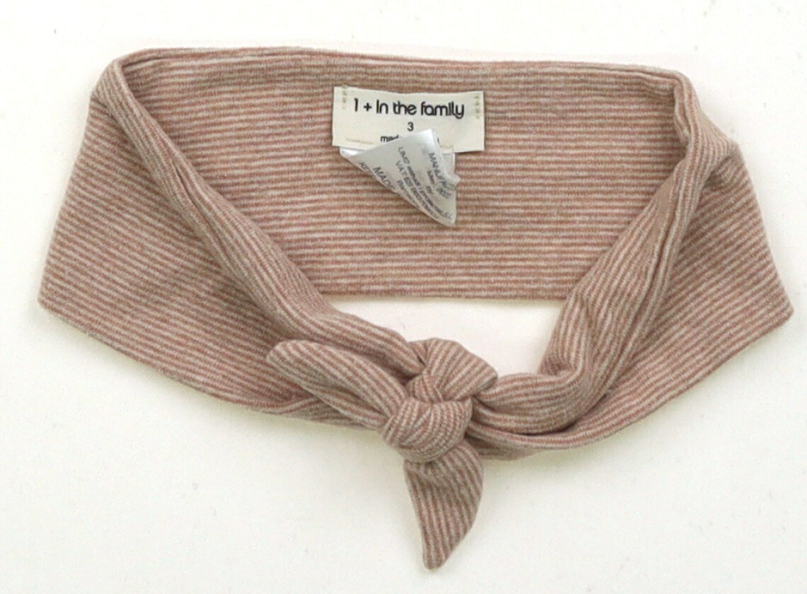 　ブランド 　one more in the family(ワンモアインザファミリー) 　カテゴリー 　ヘアアクセサリー 　サイズ 　ベビー用品 　色 　ベージュ 　状態 　★★★ 　記名 　なし 　ジャンル 　Girl 実際のサイズ表記は...