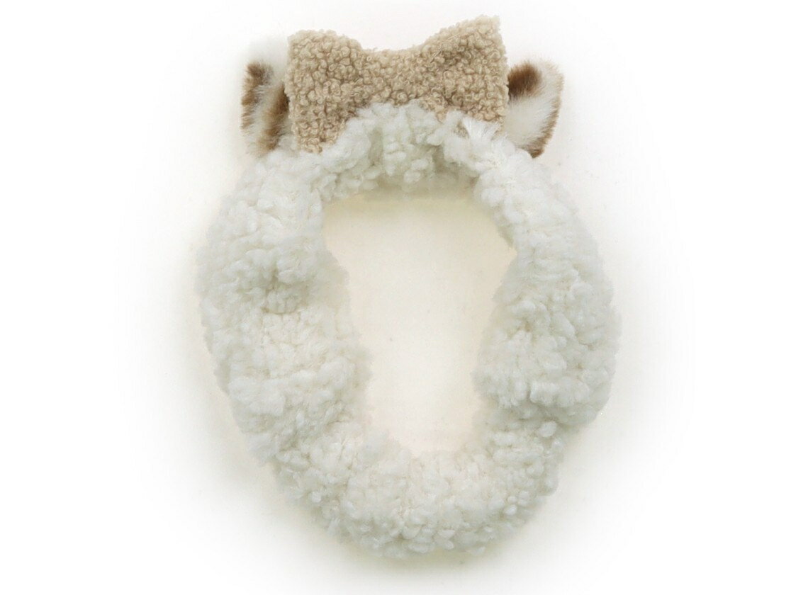 　ブランド 　petit main(プティマイン) 　カテゴリー 　ヘアアクセサリー 　サイズ 　キッズ用品 　色 　オフホワイト、ベージュ、耳・リボン 　状態 　★★★ 　記名 　なし 　ジャンル 　Girl ボア生地のヘアバンドです。サ...