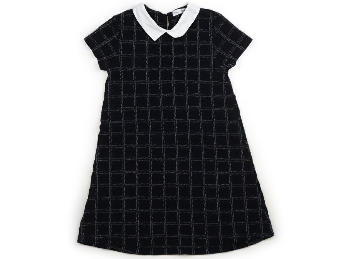 　ブランド 　ZARA(ザラ) 　カテゴリー 　ワンピース 　サイズ 　150サイズ 　色 　ネイビー・オフチェック 　状態 　★★★ 　記名 　なし 　ジャンル 　Girl 実際のサイズ表記は152cmです。楊柳カットソーで裏地はありませ...