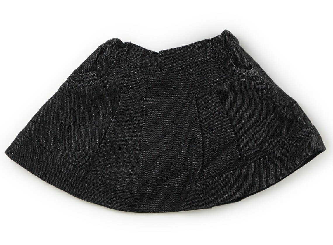 　ブランド 　BeBe(べべ) 　カテゴリー 　スカート 　サイズ 　100サイズ 　色 　黒ラメ 　状態 　★★★ 　記名 　なし 　ジャンル 　Girl 毛玉はありますがまだまだお使いいただけそうです。 ＊【状態】【サイズ】に関しての詳...