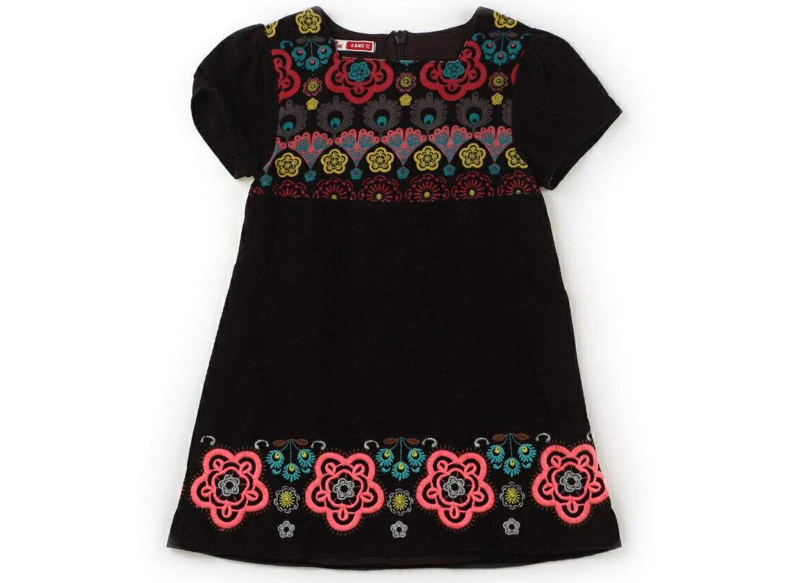 　ブランド 　DPAM(ディーパム) 　カテゴリー 　ジャンパースカート 　サイズ 　100サイズ 　色 　ダークブラウン、ピンクの花 　状態 　★★★ 　記名 　なし 　ジャンル 　Girl 実際のサイズ表記は4ans/102cmです。コ...