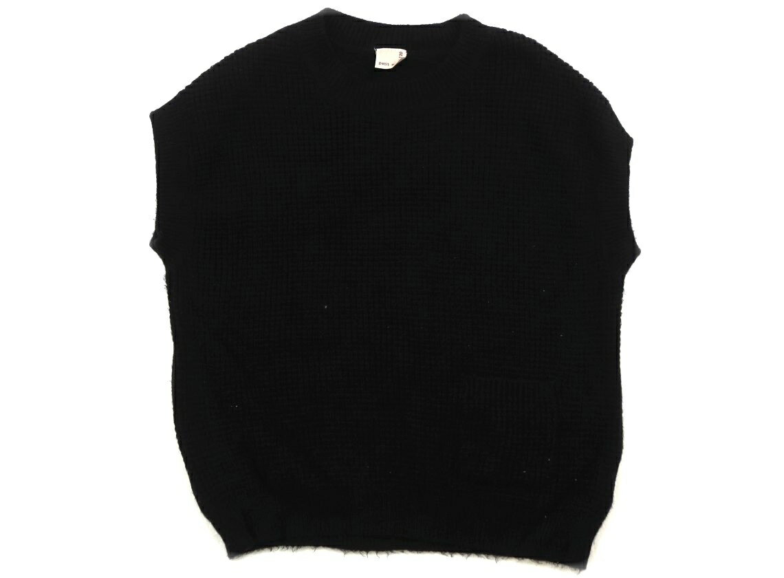 　ブランド 　petit main(プティマイン) 　カテゴリー 　ワンピース 　サイズ 　120サイズ 　色 　黒 　状態 　★★ 　記名 　なし 　ジャンル 　Girl レーヨンやポリエステル配合ニット生地。全体に毛玉付着が見受けられま...