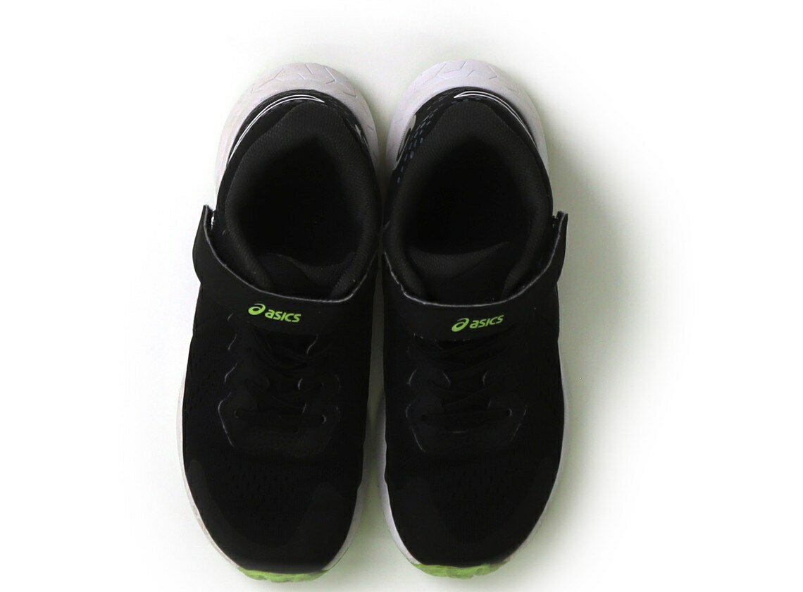 　ブランド 　Asics(アシックス) 　カテゴリー 　スニーカー 　サイズ 　靴19cm〜 　色 　黒、黄緑 　状態 　★★★ 　記名 　なし 　ジャンル 　Boy 19.0cmサイズ。全体に薄っすら土汚れがあります。他は型崩れもなく、い...