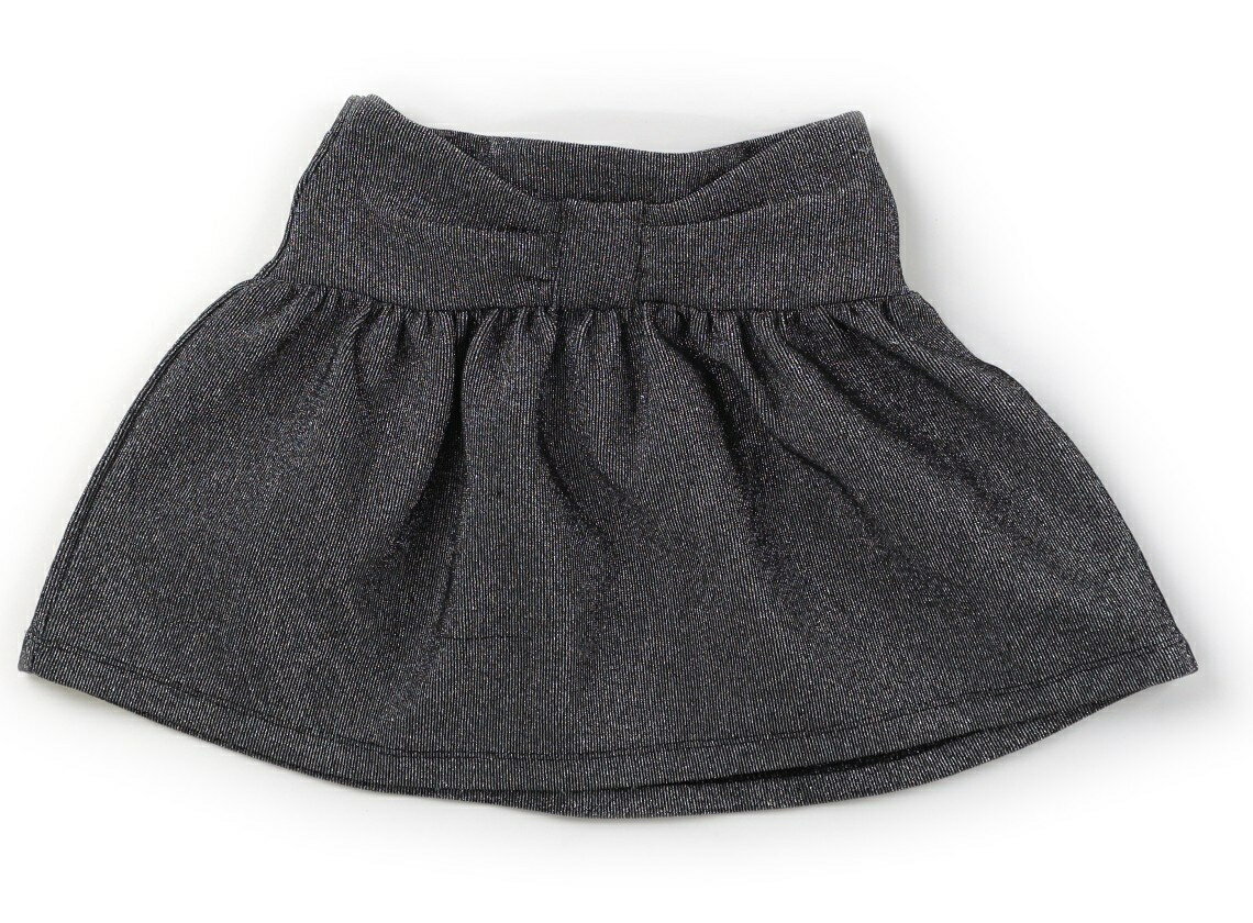 　ブランド 　ZARA(ザラ) 　カテゴリー 　スカート 　サイズ 　110サイズ 　色 　シルバー、黒 　状態 　★★★ 　記名 　なし 　ジャンル 　Girl 品質タグが切られています。ウエストは半分ゴムです。グリッターラメ感があります...