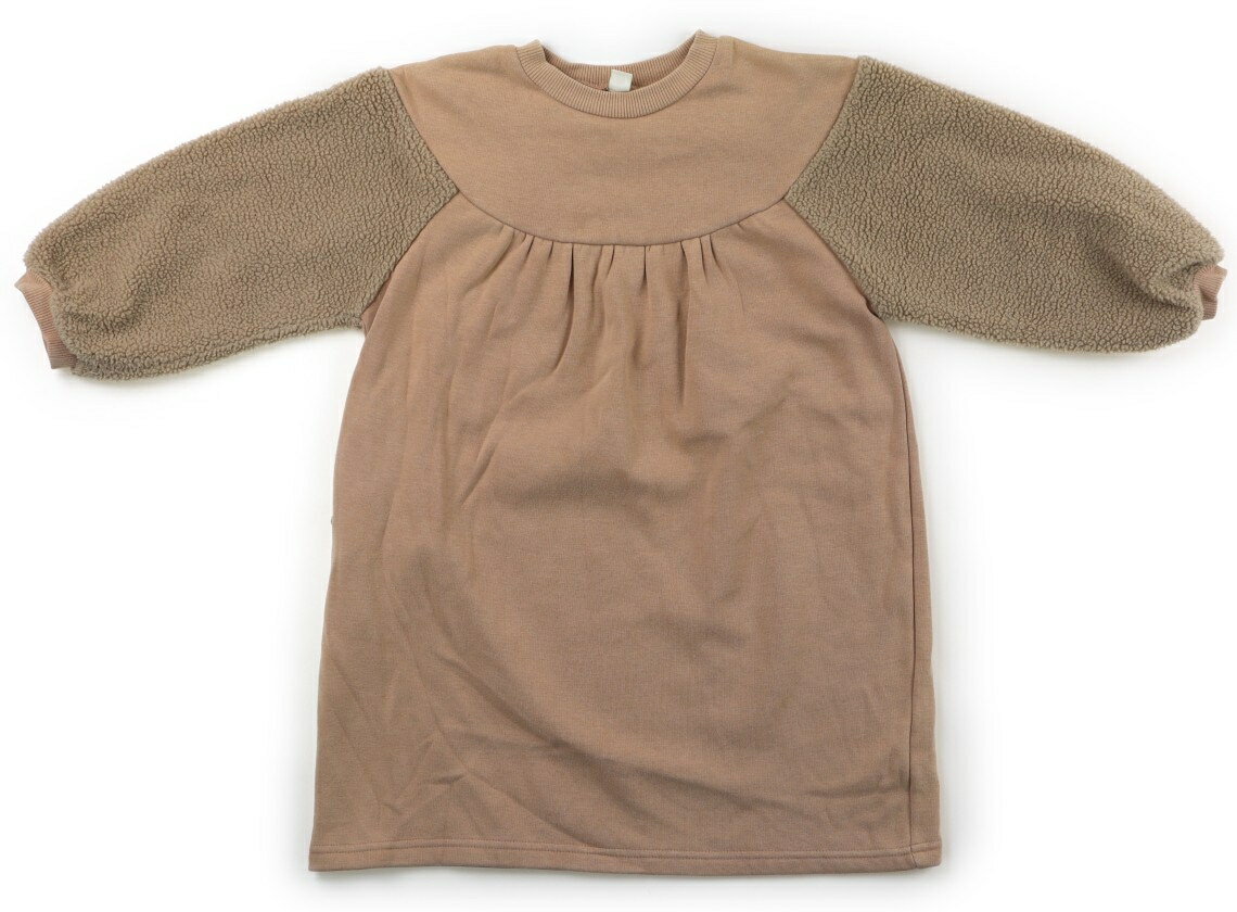 　ブランド 　apres les cours(アプレレクール) 　カテゴリー 　ワンピース 　サイズ 　110サイズ 　色 　モカブラウン 　状態 　★★★★ 　記名 　なし 　ジャンル 　Girl 裏起毛スウェット。袖はシープボアフリース...