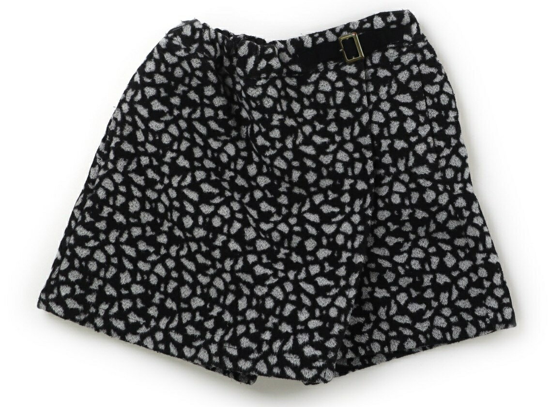 　ブランド 　petit main(プティマイン) 　カテゴリー 　キュロット 　サイズ 　130サイズ 　色 　ブラック・グレー・総柄 　状態 　★★★ 　記名 　なし 　ジャンル 　Girl ポリエステル素材。あたたかみのある生地です。...