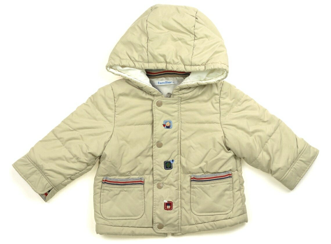 　ブランド 　familiar(ファミリア) 　カテゴリー 　コート・ジャンパー 　サイズ 　80サイズ 　色 　ライトベージュ 　状態 　★★★ 　記名 　なし 　ジャンル 　Boy ポリエステル素材。中綿入り。ファスナー・スナップボタン...