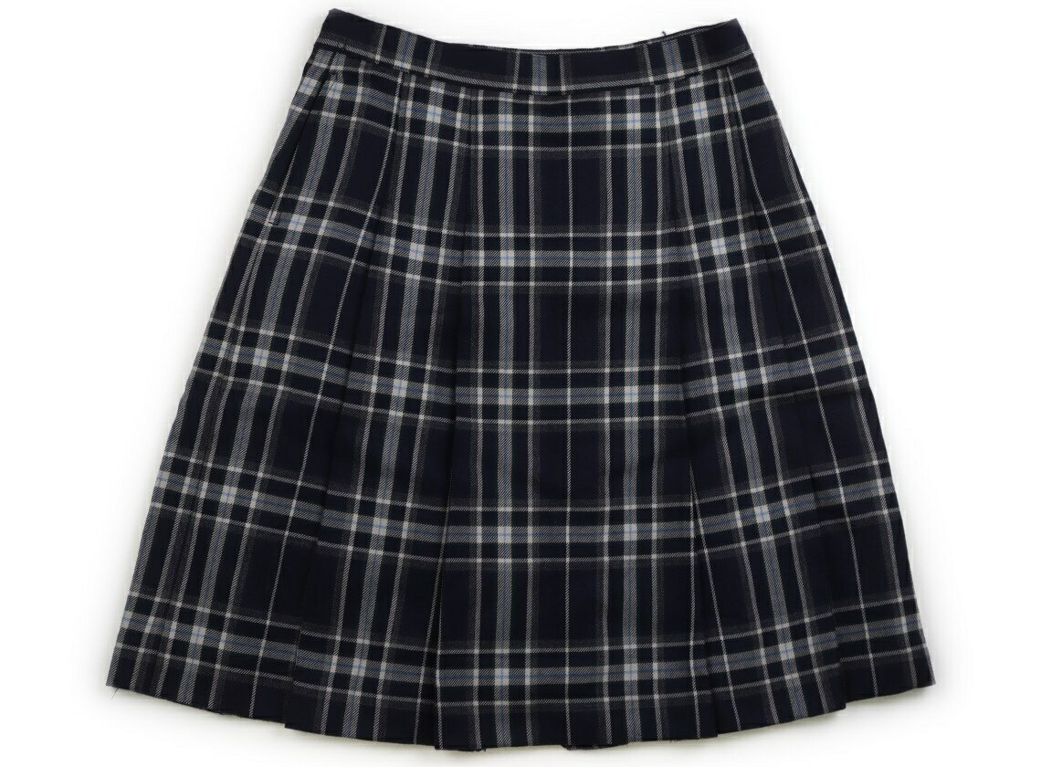 　ブランド 　Kumikyoku(組曲) 　カテゴリー 　スカート 　サイズ 　150サイズ 　色 　チェック柄ネイビーホワイト 　状態 　★★★ 　記名 　なし 　ジャンル 　Girl ウール生地。裏地付き。左脇ファスナー。ウエストはサイ...
