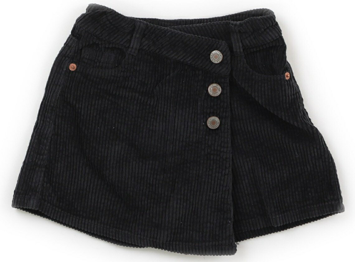 　ブランド 　ZARA(ザラ) 　カテゴリー 　キュロット 　サイズ 　110サイズ 　色 　グレー 　状態 　★★★ 　記名 　なし 　ジャンル 　Girl コーデュロイ生地。実際のサイズ表記は、116cm。前ファスナー開きで、ウエストに...