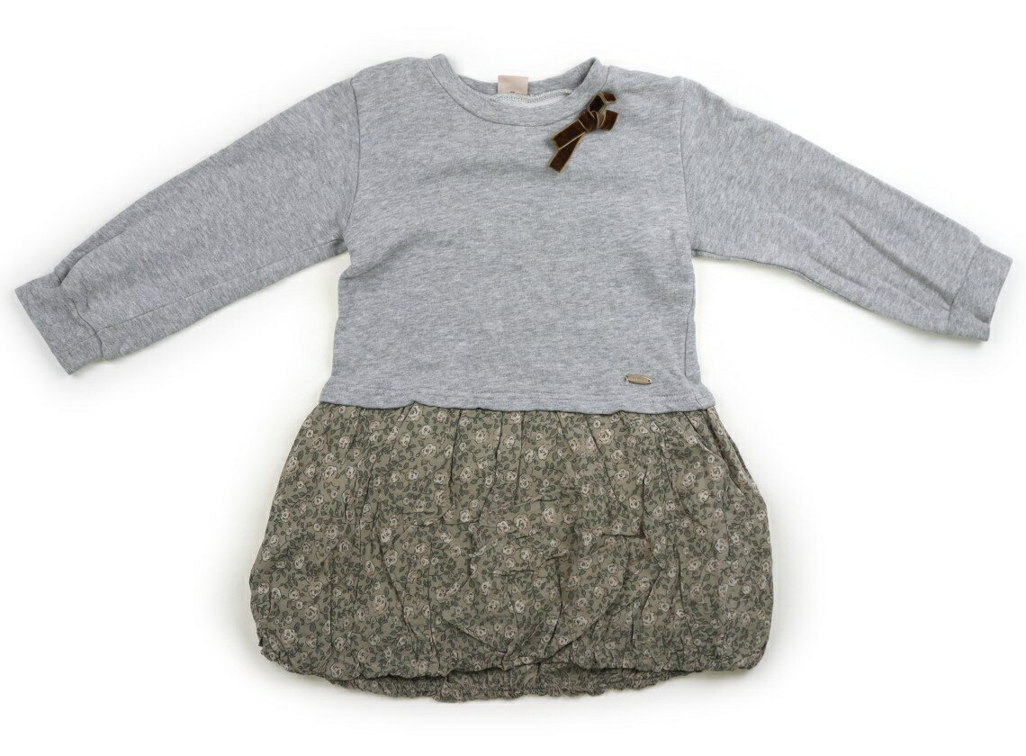 　ブランド 　petit main(プティマイン) 　カテゴリー 　ワンピース 　サイズ 　100サイズ 　色 　グレー・モスいグレー総柄 　状態 　★★★ 　記名 　なし 　ジャンル 　Girl 裏毛トレーナー地。スカートはブラウス調生地...