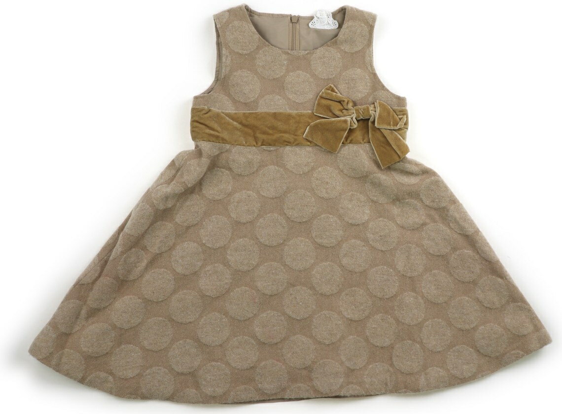 　ブランド 　LE Cou Cou(ル・クク) 　カテゴリー 　ジャンパースカート 　サイズ 　100サイズ 　色 　ベージュ 　状態 　★★ 　記名 　なし 　ジャンル 　Girl 96〜110サイズ。表地が縮んでいるようで、裏地の裾がわ...