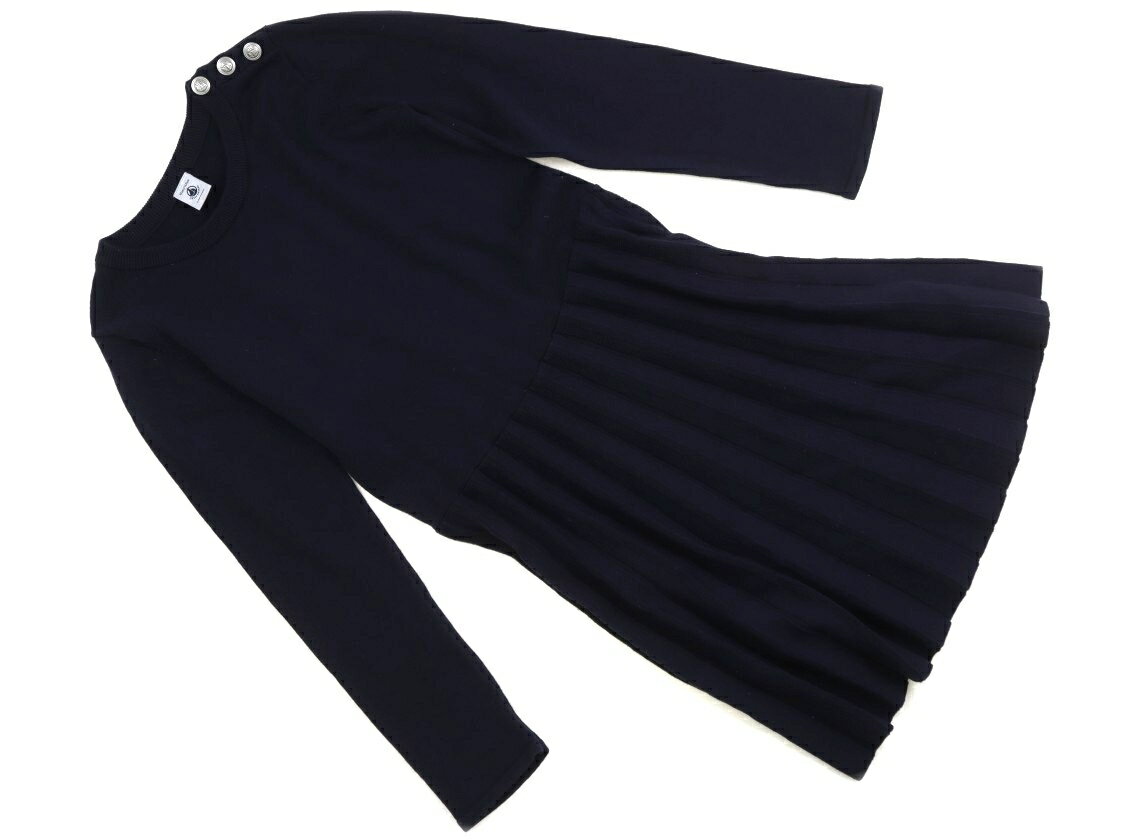 　ブランド 　PETIT BATEAU(プチバトー) 　カテゴリー 　ワンピース 　サイズ 　140サイズ 　色 　ネイビー 　状態 　★★★ 　記名 　なし 　ジャンル 　Girl コットンニット地。全体的に毛羽立ちがあります。 ＊【状態...