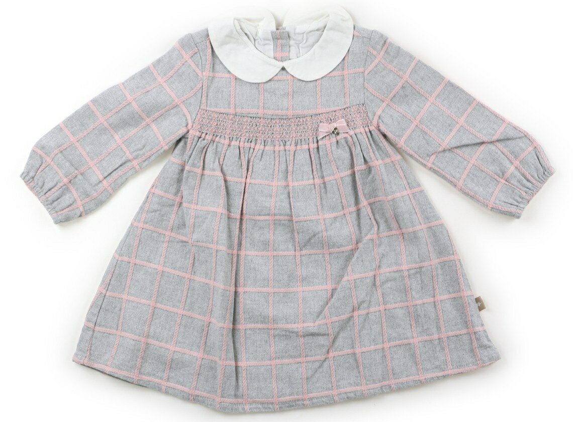 　ブランド 　Dave&Bella(デイブアンドベラ) 　カテゴリー 　ワンピース 　サイズ 　90サイズ 　色 　グレー、ピンク 　状態 　★★★ 　記名 　なし 　ジャンル 　Girl コットン製、裏地付き。後ろボタンあきです。やや毛羽...