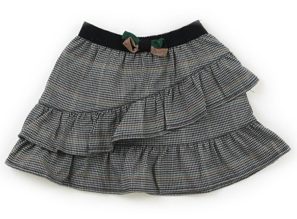 　ブランド 　troislapins(トロワラパン) 　カテゴリー 　スカート 　サイズ 　90サイズ 　色 　モノクロ他・千鳥柄 　状態 　★★★ 　記名 　なし 　ジャンル 　Girl ポリエステル・コットン・ポリウレタン素材。ウエスト...