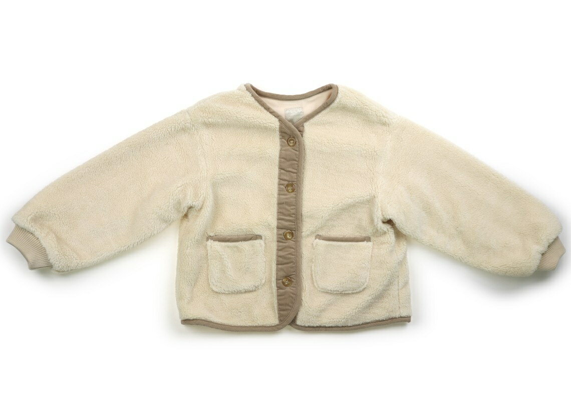 　ブランド 　apres les cours(アプレレクール) 　カテゴリー 　コート・ジャンパー 　サイズ 　130サイズ 　色 　アイボリー 　状態 　★★★ 　記名 　なし 　ジャンル 　Girl ボア素材。裏地はフリース素材。前ボタ...