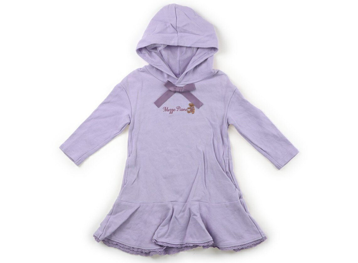　ブランド 　mezzo piano(メゾピアノ) 　カテゴリー 　ワンピース 　サイズ 　100サイズ 　色 　ラベンダーパープル 　状態 　★★★ 　記名 　なし 　ジャンル 　Girl 色褪せと毛羽立ちがあります。フードの裏地にのみ。...