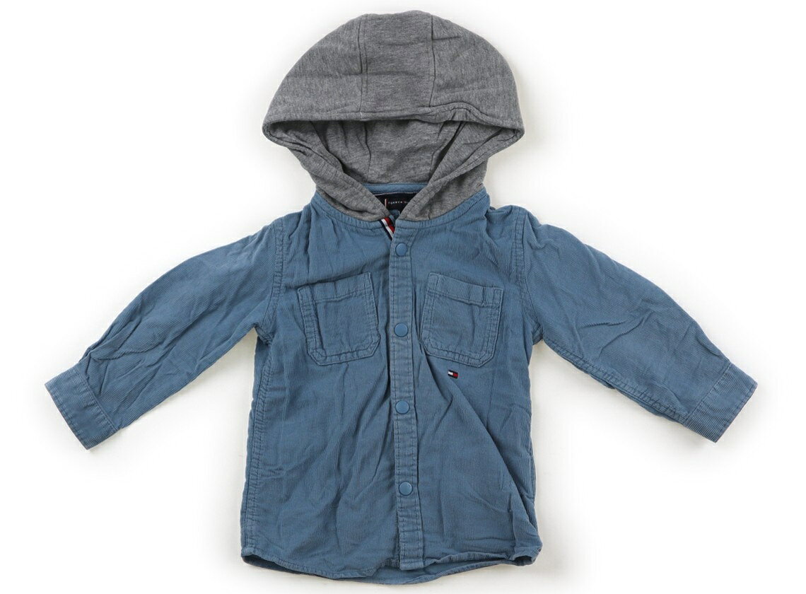 　ブランド 　Tommy Hilfiger(トミーヒルフィガー) 　カテゴリー 　パーカー 　サイズ 　80サイズ 　色 　スモーキーブルー・グレー 　状態 　★★★ 　記名 　なし 　ジャンル 　Boy シャツコール素材で、カットソーにフ...