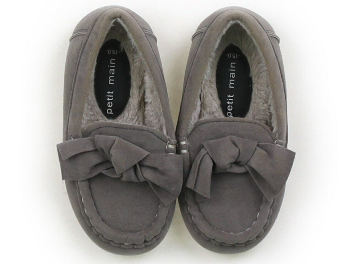 　ブランド 　petit main(プティマイン) 　カテゴリー 　フラットシューズ・スリッポン 　サイズ 　靴15cm〜 　色 　グレー 　状態 　★★ 　記名 　なし 　ジャンル 　Girl 実際のサイズ表記は15cm。スウェード調素材...