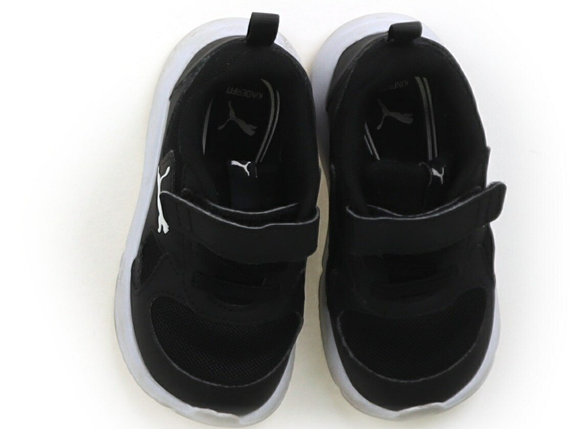 　ブランド 　PUMA(プーマ) 　カテゴリー 　スニーカー 　サイズ 　靴14cm〜 　色 　黒 　状態 　★★★ 　記名 　なし 　ジャンル 　Boy 実際のサイズ表記は14cm。全体に使用感はありますが、目立つ様なダメージはなくまだま...