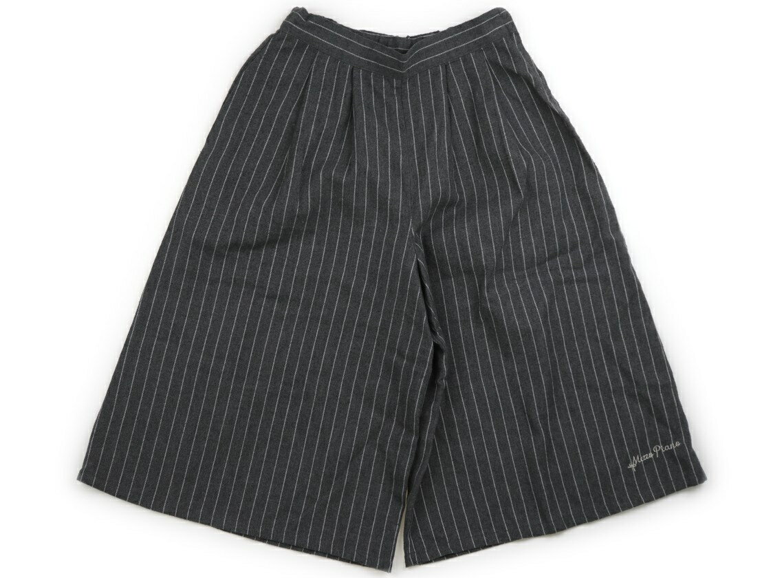 　ブランド 　mezzo piano(メゾピアノ) 　カテゴリー 　ハーフパンツ 　サイズ 　150サイズ 　色 　グレー・ストライプ 　状態 　★★★ 　記名 　なし 　ジャンル 　Girl ポリエステル・レーヨン素材。脇ファスナーあきで...