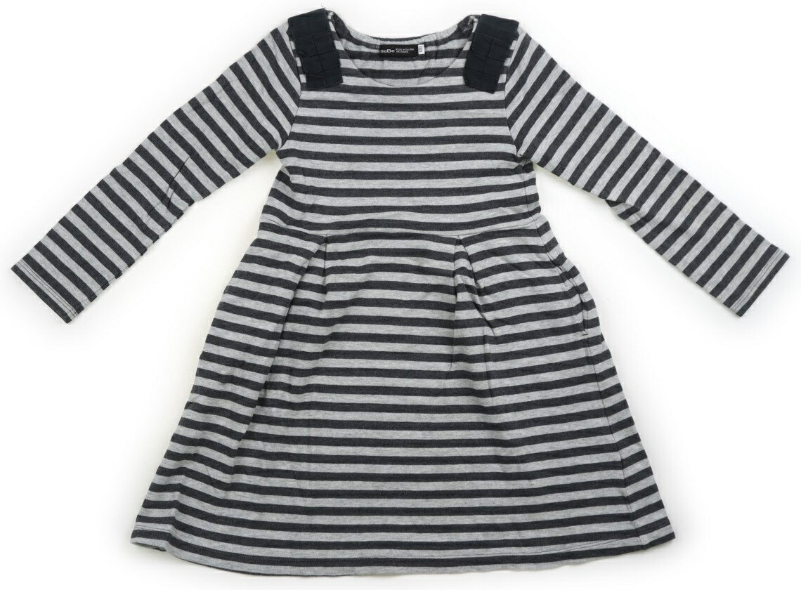 　ブランド 　BeBe(べべ) 　カテゴリー 　ワンピース 　サイズ 　120サイズ 　色 　杢グレー・グレーボーダー 　状態 　★★★ 　記名 　なし 　ジャンル 　Girl プルオーバー。肩のリボンはコットンチノ地で色褪せがありますが、...