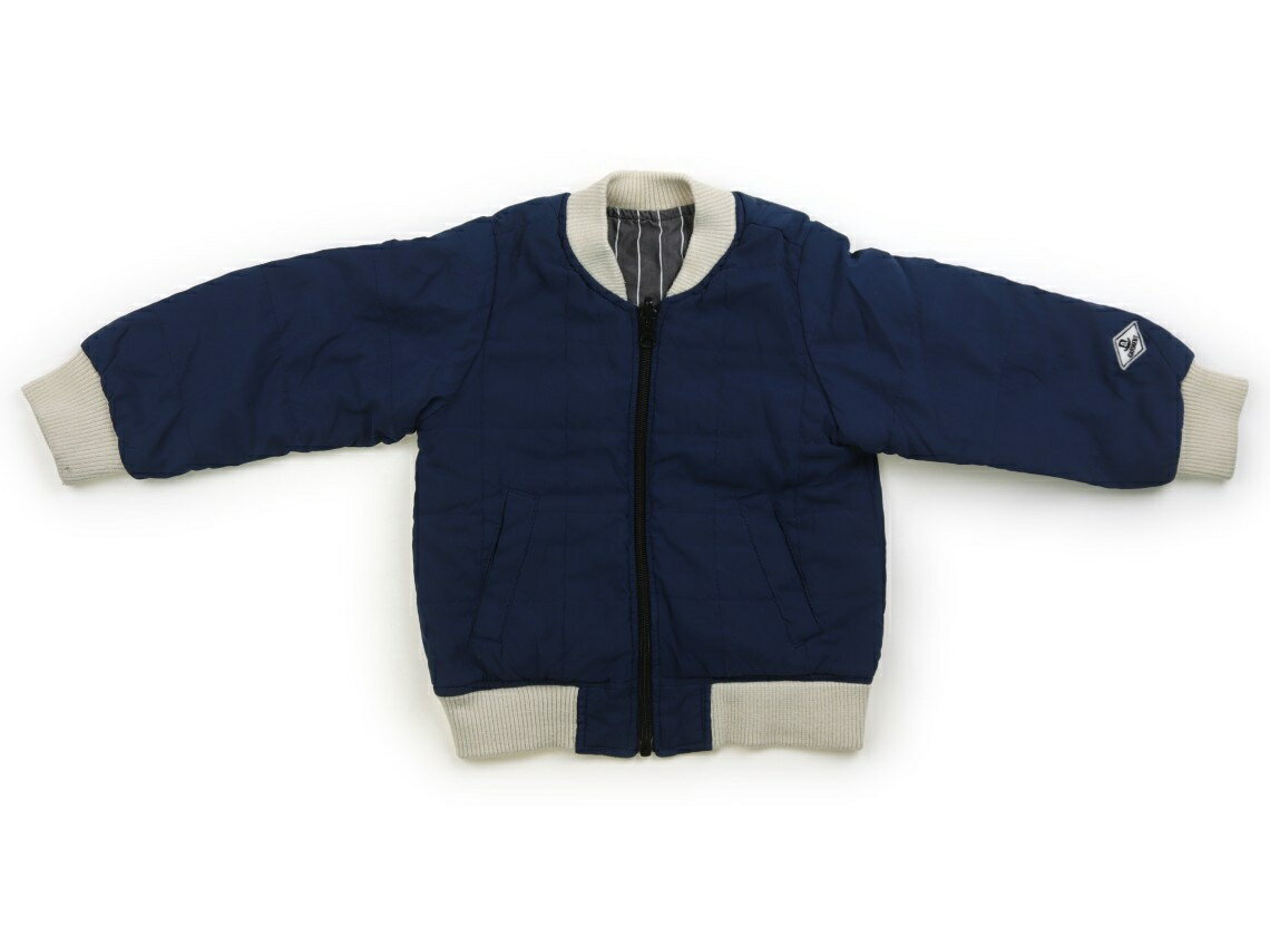 　ブランド 　apres les cours(アプレレクール) 　カテゴリー 　コート・ジャンパー 　サイズ 　100サイズ 　色 　ネイビー、グレーストライプ 　状態 　★★★ 　記名 　なし 　ジャンル 　Boy 無地(綿素材)とストラ...