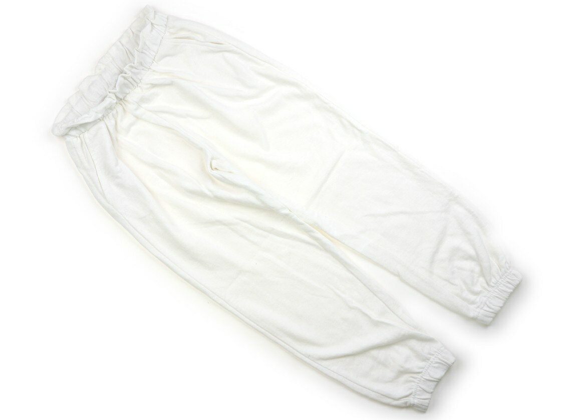 　ブランド 　ZARA(ザラ) 　カテゴリー 　スウェットパンツ 　サイズ 　150サイズ 　色 　ホワイト 　状態 　★★★ 　記名 　なし 　ジャンル 　Girl 実際のサイズ表記は152cm。全体に毛羽立ちがあります。使用感ありますが...