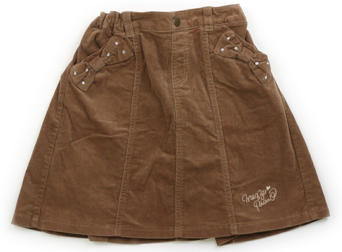 　ブランド 　mezzo piano(メゾピアノ) 　カテゴリー 　スカート 　サイズ 　140サイズ 　色 　ブラウン 　状態 　★★★ 　記名 　なし 　ジャンル 　Girl コーデュロイ。サイズ調整ゴムが付いています。ラインストーン装...