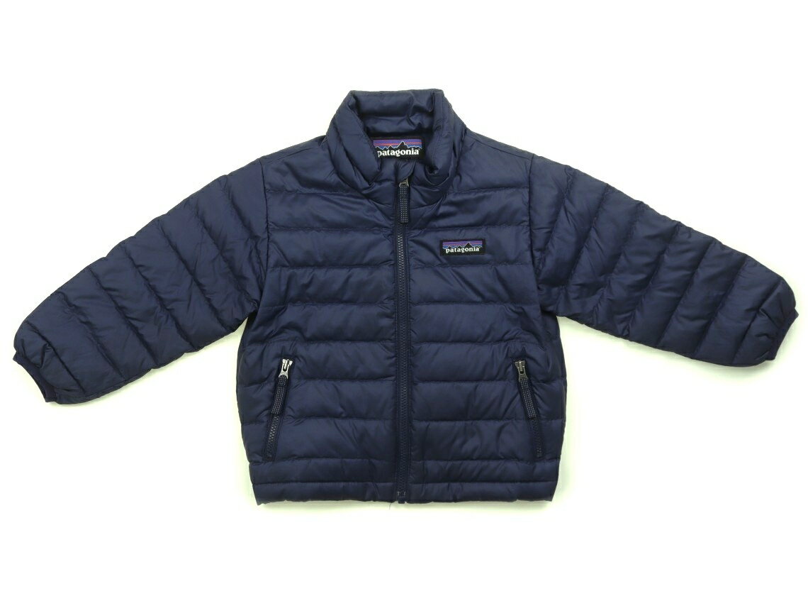 　ブランド 　Patagonia(パタゴニア) 　カテゴリー 　コート・ジャンパー 　サイズ 　80サイズ 　色 　ネイビー 　状態 　★★★ 　記名 　なし 　ジャンル 　Boy ポリエステル素材。中綿ダウンフェザー。実際のサイズ表記は、...