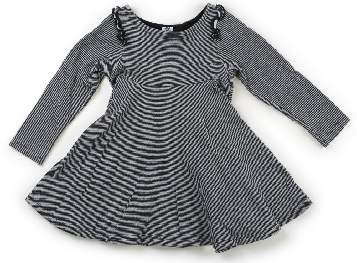 　ブランド 　PETIT BATEAU(プチバトー) 　カテゴリー 　ワンピース 　サイズ 　100サイズ 　色 　モノトーンボーダー 　状態 　★★★ 　記名 　なし 　ジャンル 　Girl 実際のサイズ表記は104cm。ダブルフェイスカ...