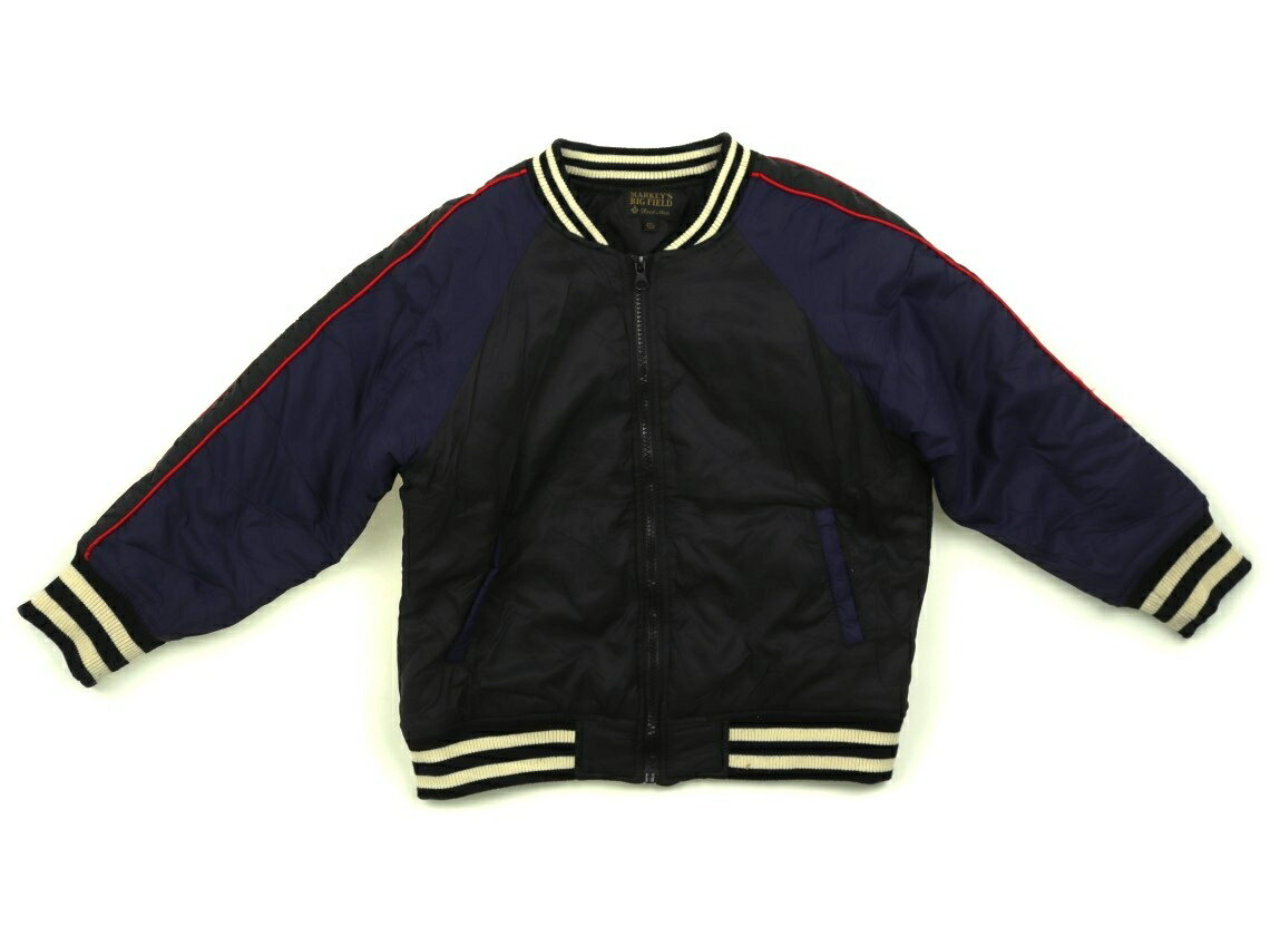 　ブランド 　Markey's(マーキーズ) 　カテゴリー 　コート・ジャンパー 　サイズ 　130サイズ 　色 　ブラック・ネイビー 　状態 　★★★ 　記名 　なし 　ジャンル 　Boy ナイロン素材。中綿入り。BIG FIELDです。...