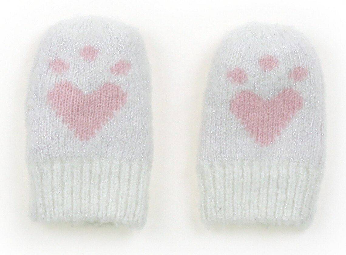 　ブランド 　Marks & Spencer(マークス＆スペンサー) 　カテゴリー 　手袋・マフラー 　サイズ 　ベビー用品 　色 　白、ラメ、ピンク 　状態 　★★★ 　記名 　なし 　ジャンル 　Girl 実際のサイズ表記は6-18mo...